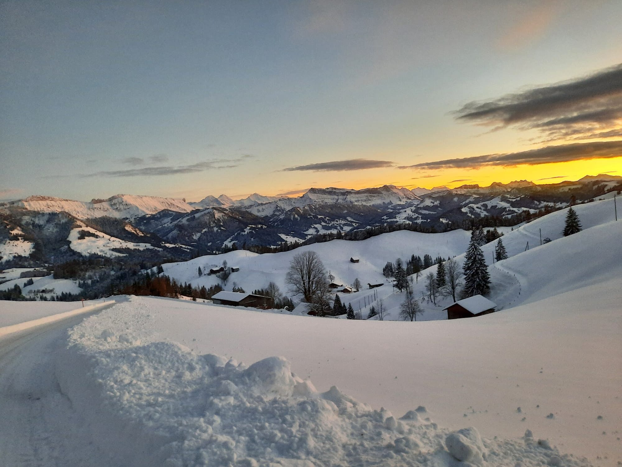 Welcome in the Entlebuch - Family Farm Sonneboedeli Escholzmatt